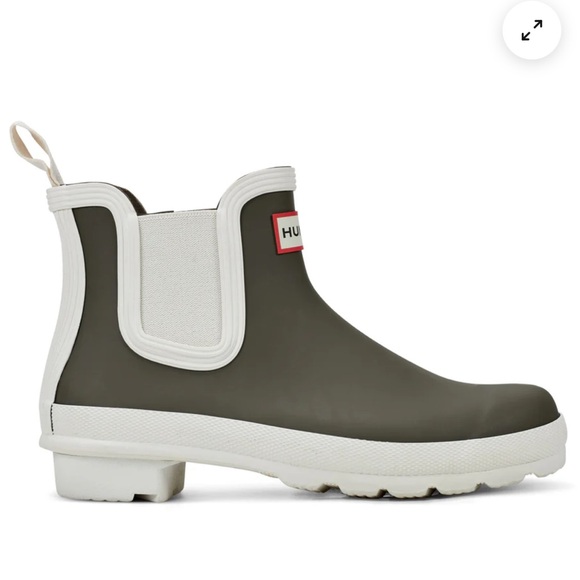 Hunter | Shoes | Hunter Wilton Chelsea Play Short Rain Boot Shoes ...